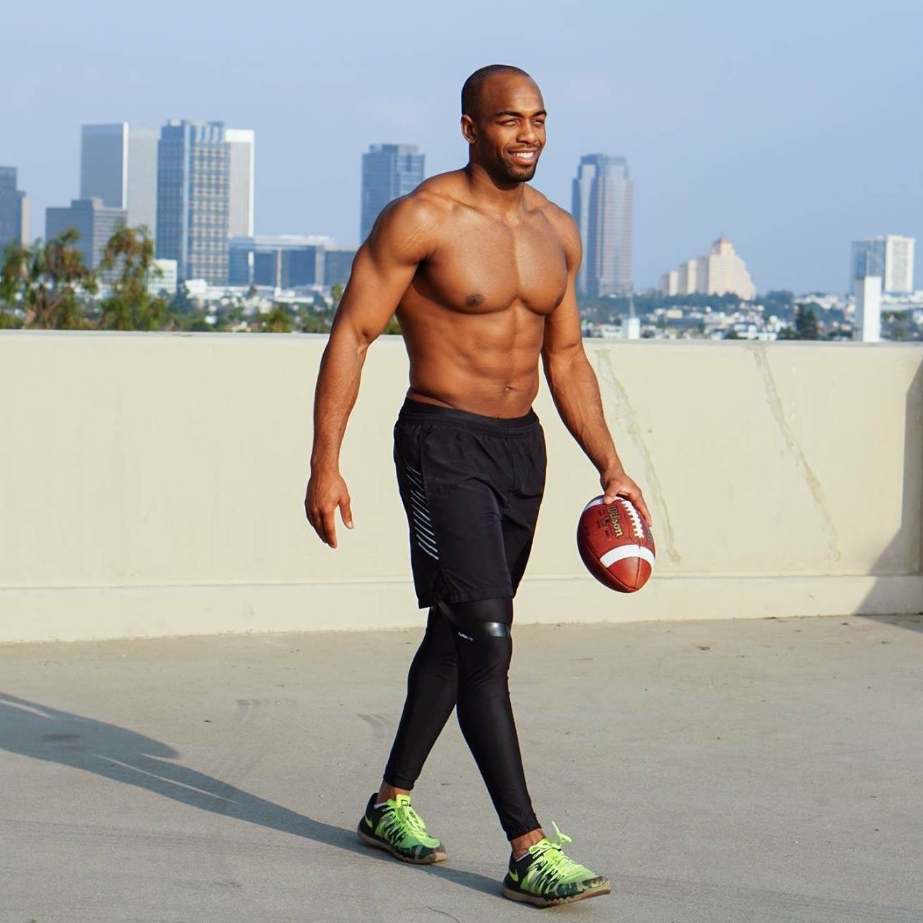 Darius Feaster Reveals Behind The Scenes Secrets Of 'The Bachelorette ...