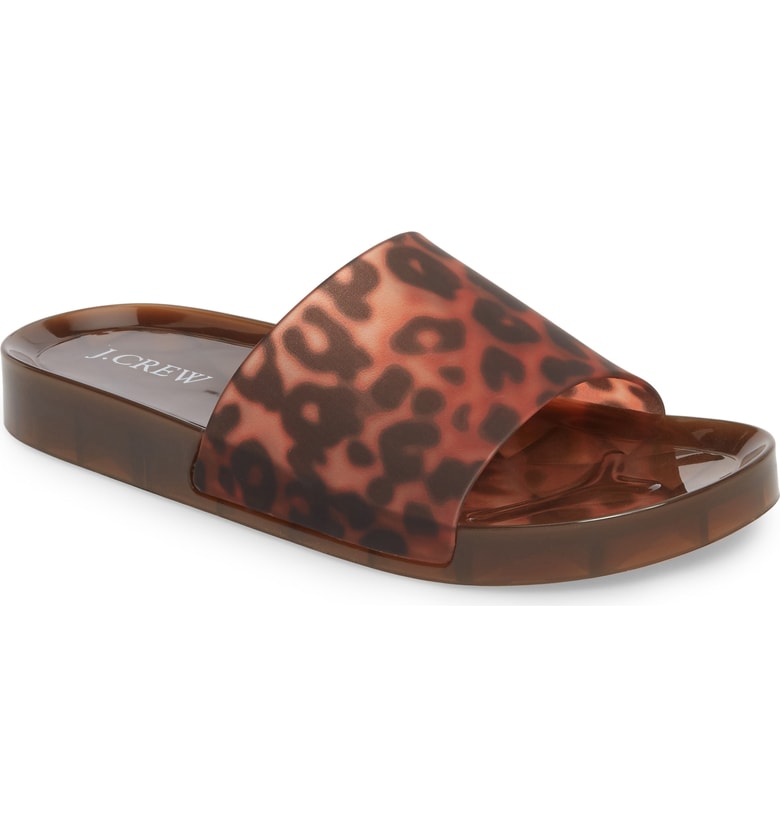 5 Sandals That Won't Get Ruined In The Rain - Betches