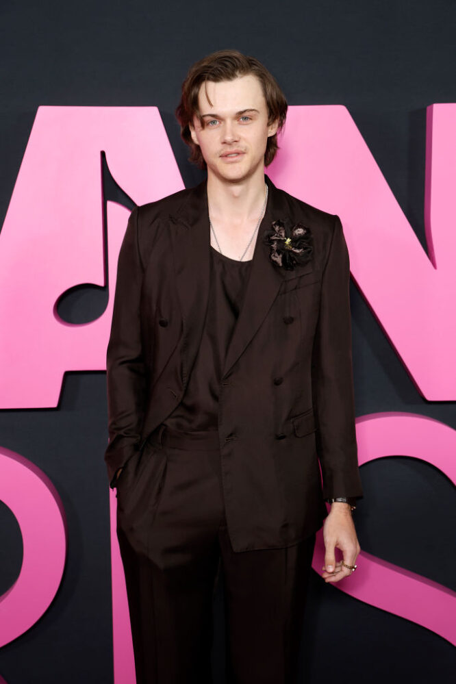 'Mean Girls' Movie Red Carpet Photos Are Too Fetch - Betches