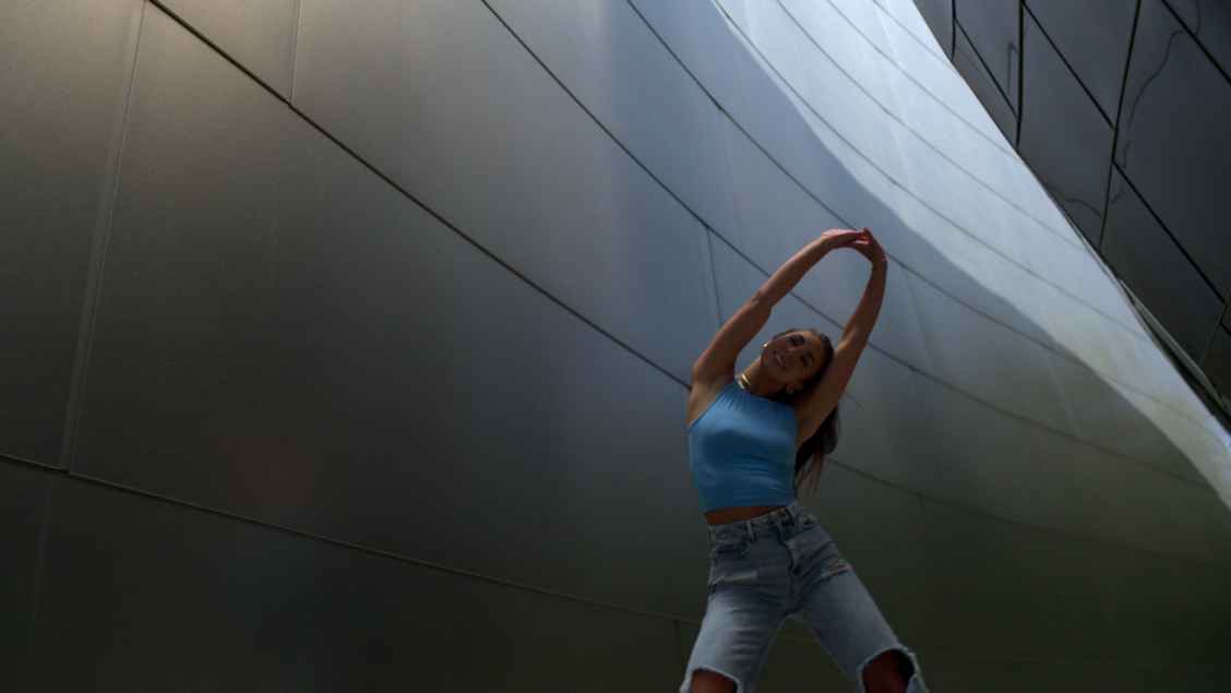 Wilking Sisters Today: 'Dancing For The Devil' Subjects Now - Betches