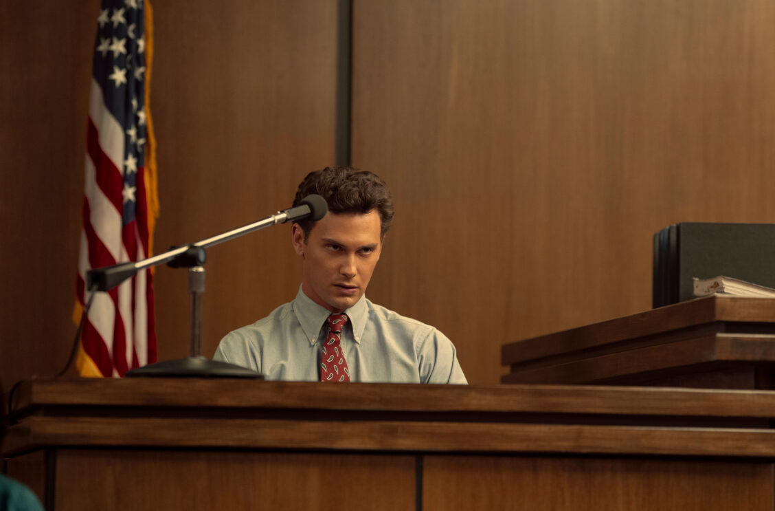 Netflix 'Monsters: The Lyle And Erik Menendez Story' Full Cast - Betches