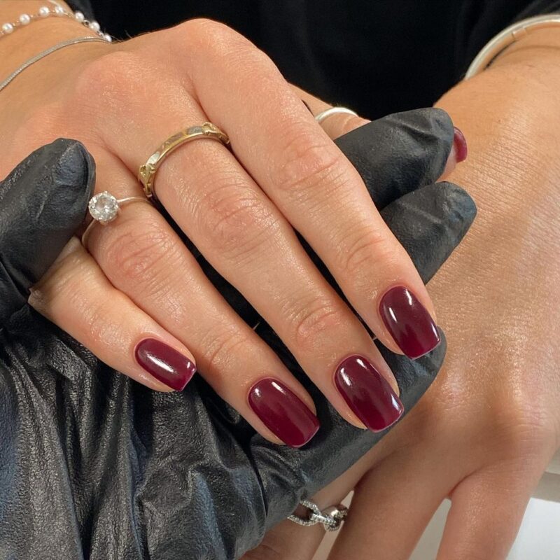 Fall 2024 Nail Trends: From Dark French To Pistachio Butter Nails - Betches