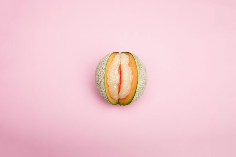 What Is Labia Puffing? Risks, Recovery Time, How Common Is It - Betches